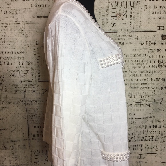 Joan Rivers | Sweaters | Joan Rivers Pearl Basket Weave Cardigan | Poshmark